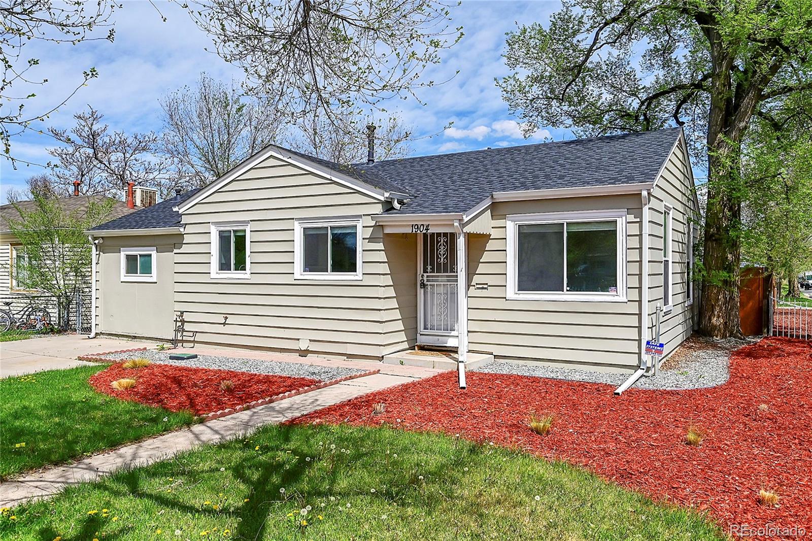 Roam | 1904 Iola St, Aurora, CO, 80010